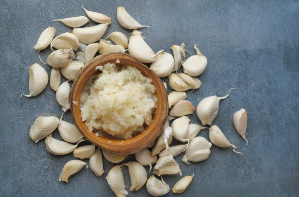 The Best Ways to Use Minced Garlic